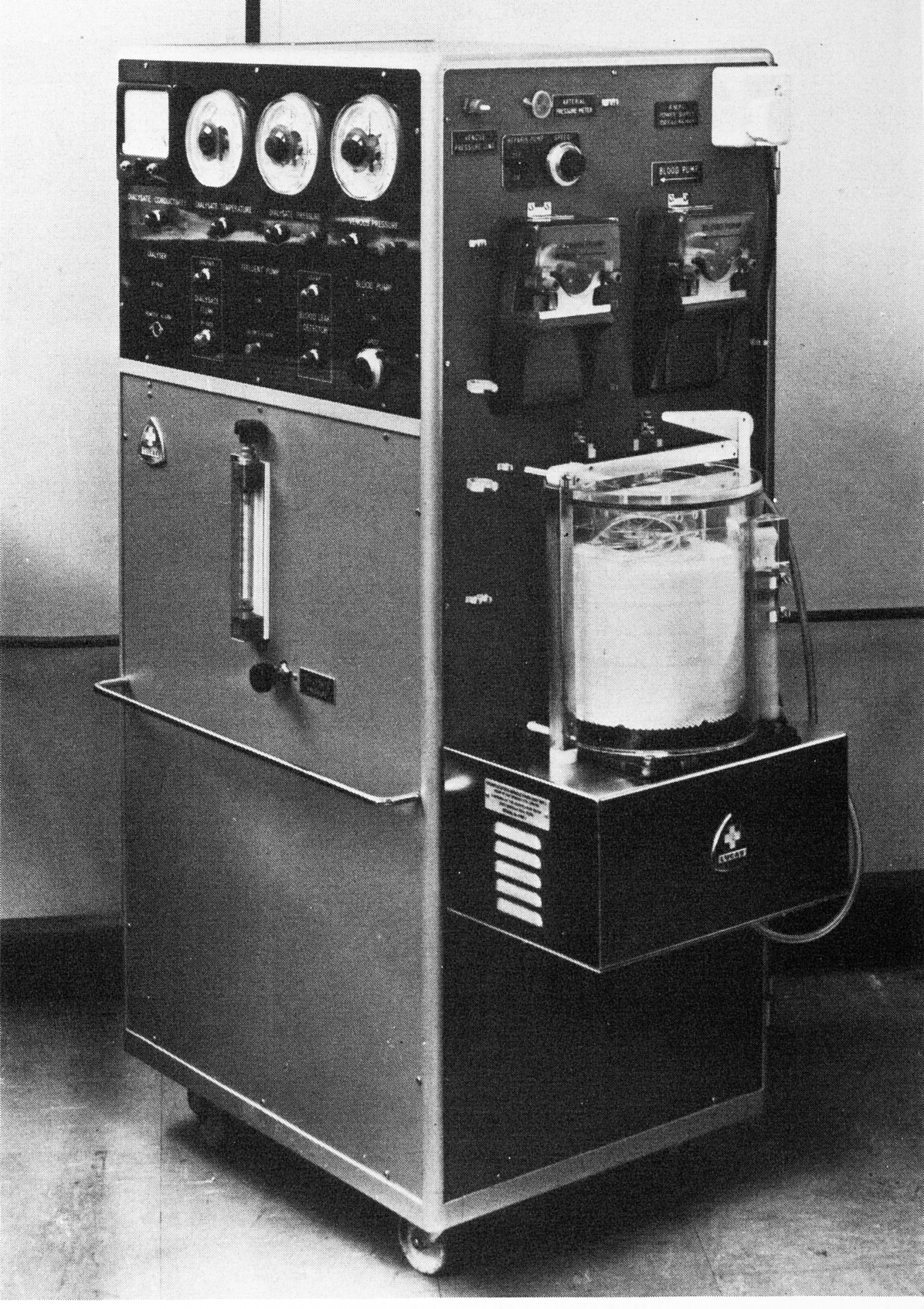 Dialysis technology in the UK 1960-2005 – UK Kidney History